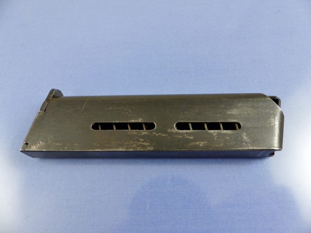 UNIQUE 17 KRIEGSMODELL MODEL MAGAZINE 32 ACP 7RD - Bob's Used Mags