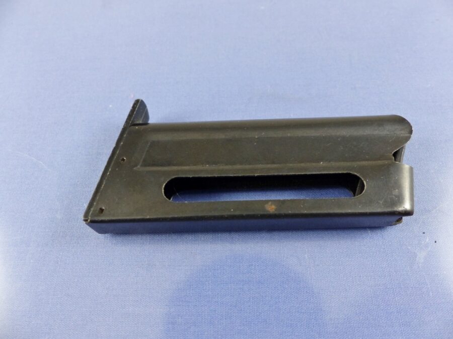 Bob's Used Mags - The B.U.M.